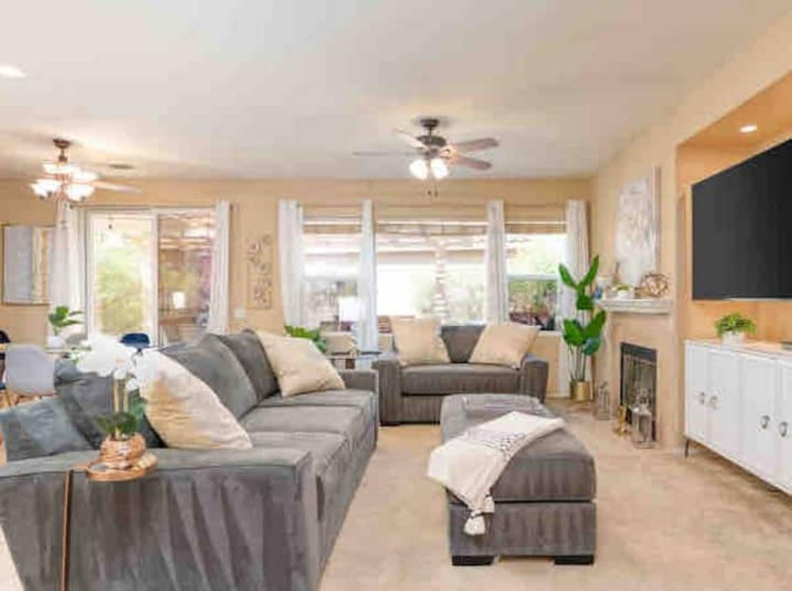 House ∙ 4 Bedrooms ∙ 10 Guests - La Quinta, CA