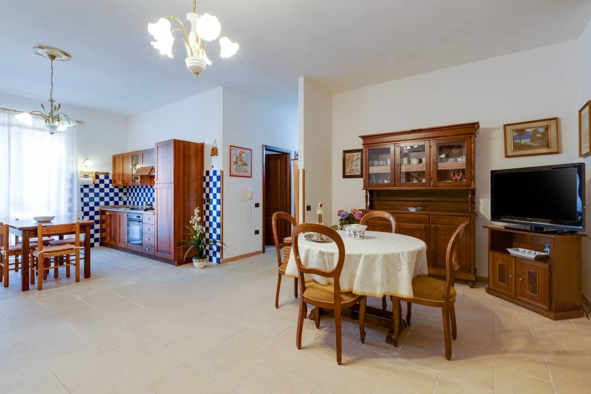 80 M² House ∙ 1 Bedroom ∙ 3 Guests - Bosa