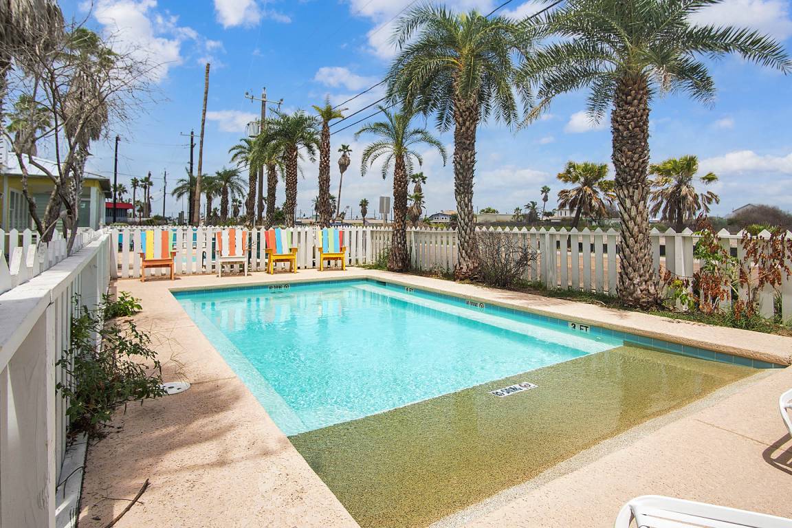 349 M² Casa ∙ 10 Quartos ∙ 26 Hóspedes - Corpus Christi, TX