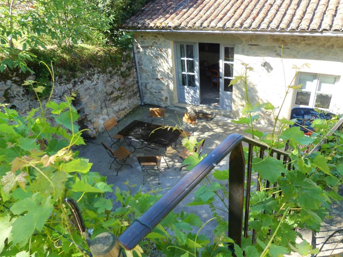 70 M² Gîte ∙ 2 Chambres ∙ 4 Personnes - Puy-de-Dôme