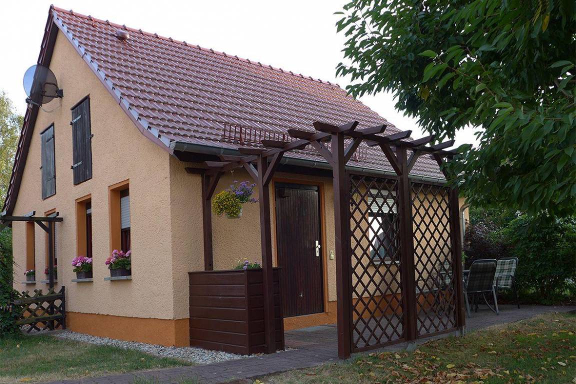 30 M² Ferienwohnung ∙ 1 Schlafzimmer ∙ 2 Gäste - Radeberg