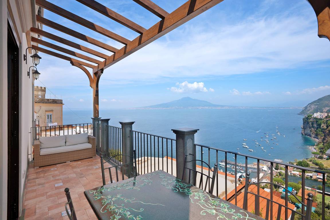 80 M² Casa Vacanza ∙ 2 Camere Da Letto ∙ 4 Ospiti - Vico Equense