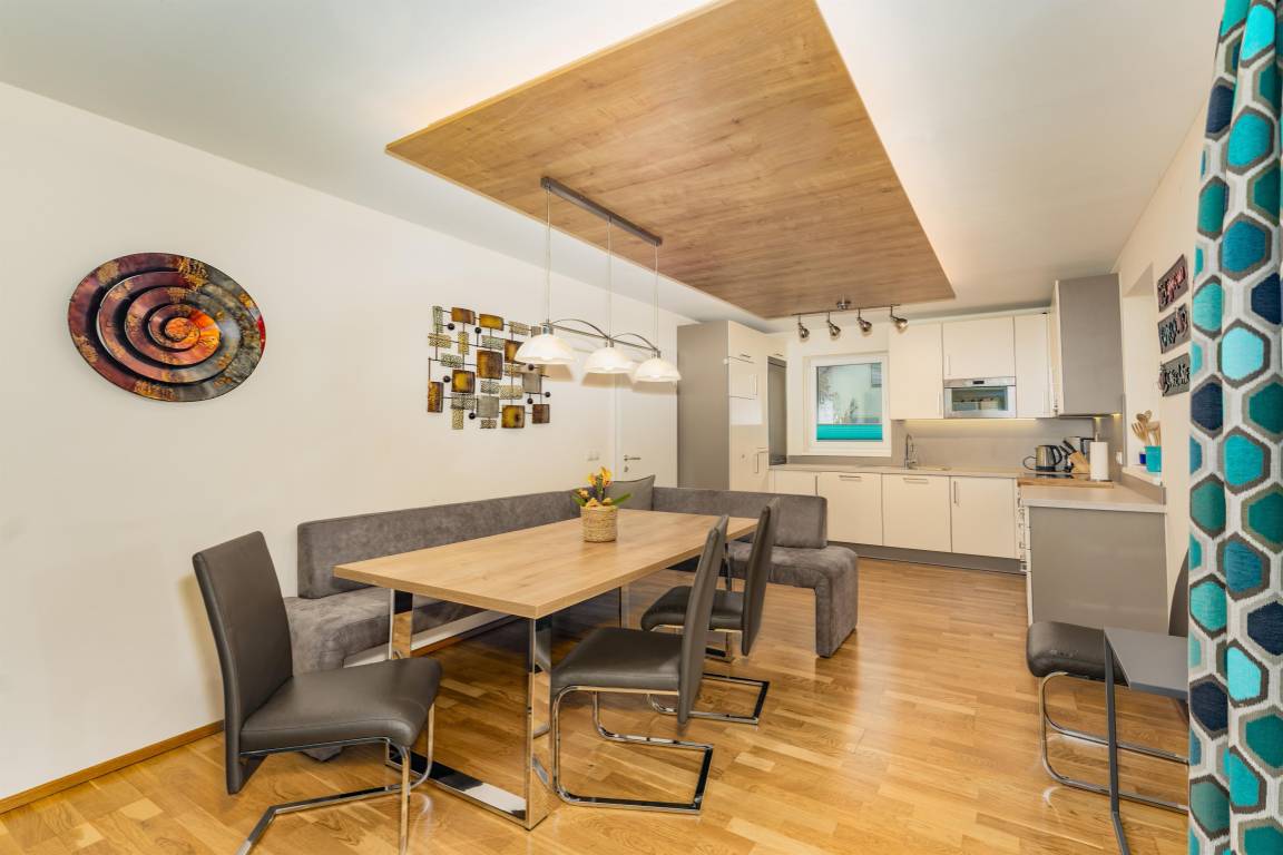 115 M² Apartment ∙ 4 Bedrooms ∙ 8 Guests - Hallstatt