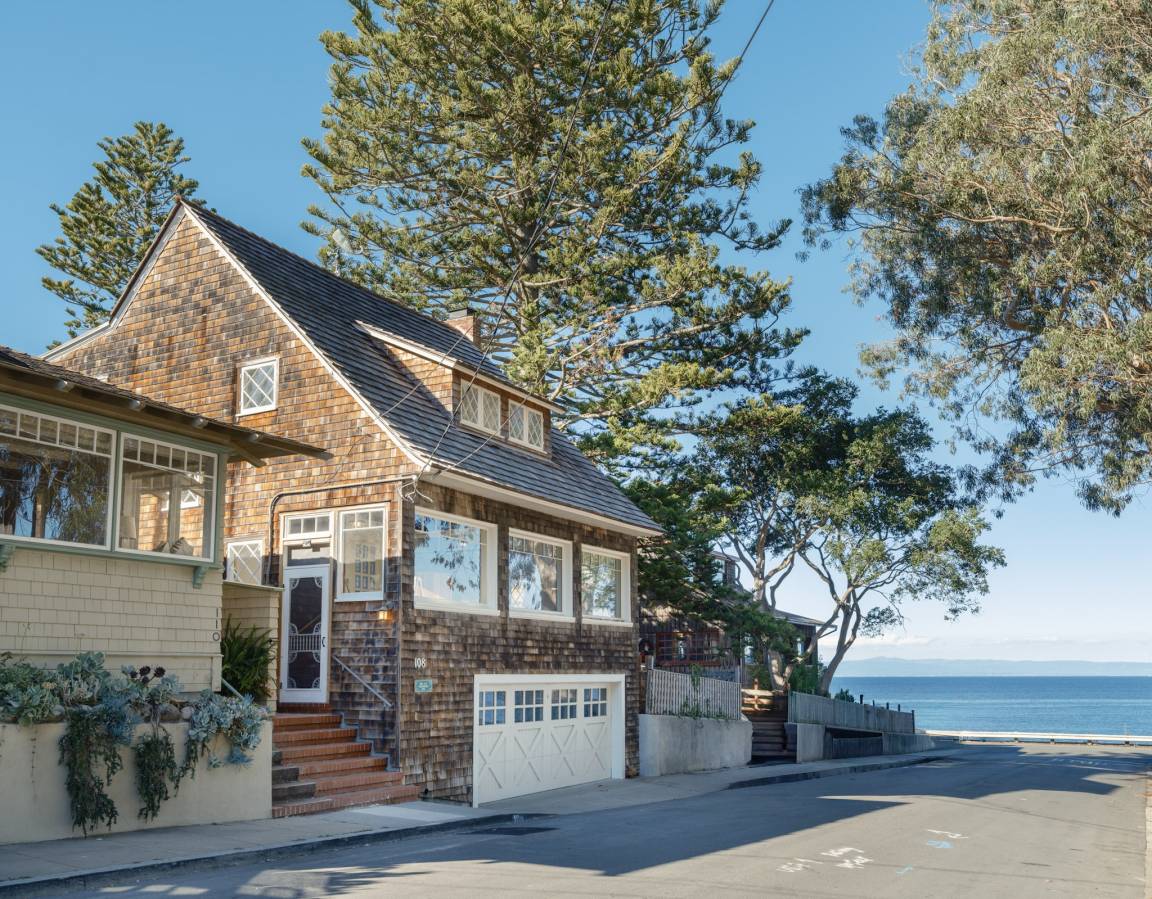 149 M² House ∙ 3 Bedrooms ∙ 5 Guests - Pacific Grove, CA