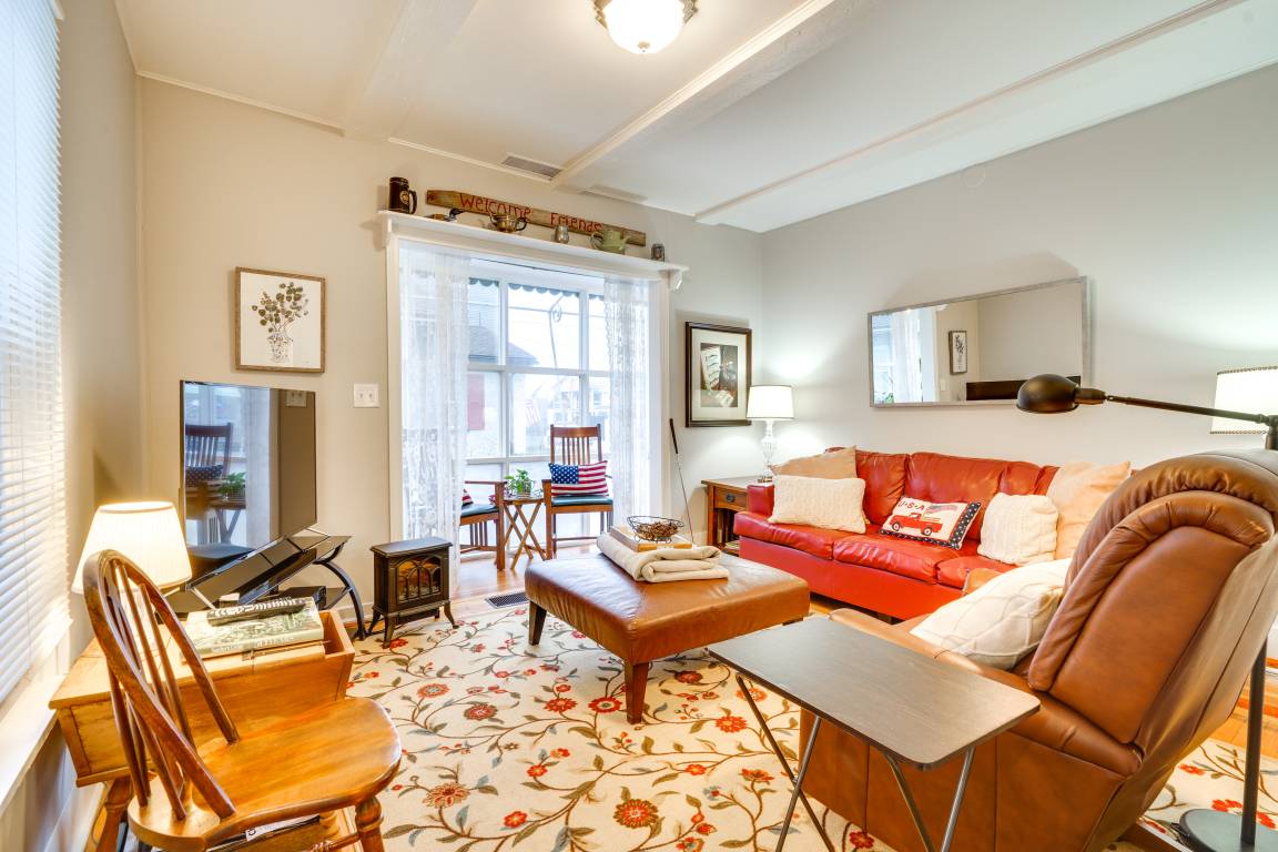 139 M² Apartment ∙ 3 Bedrooms ∙ 6 Guests - Bemus Point, NY