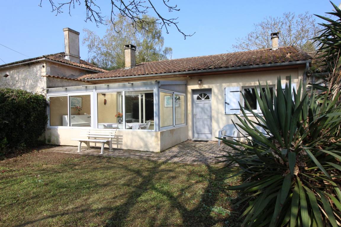 120 M² Gîte ∙ 3 Chambres ∙ 6 Personnes - Aquitaine