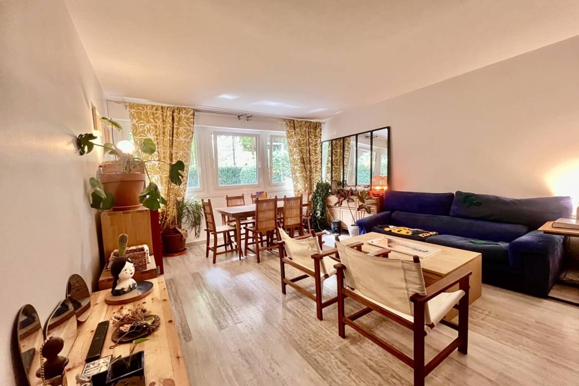 71 M² Appartement ∙ 2 Chambres ∙ 4 Personnes - Ménilmontant