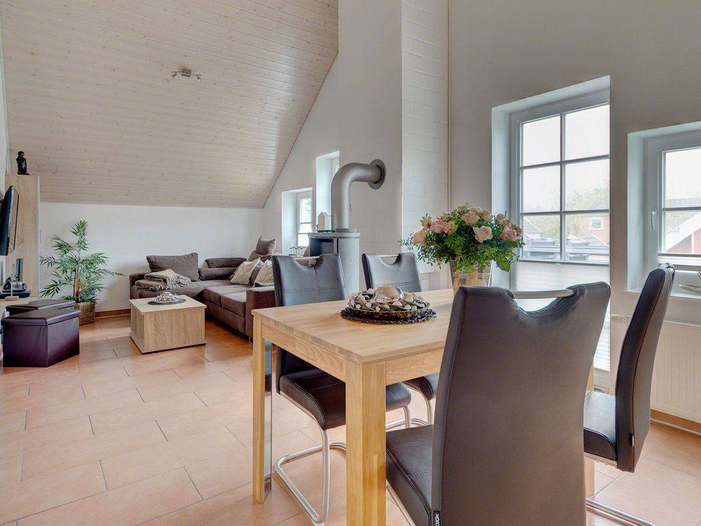 65 M² Huoneisto ∙ 1 Makuuhuone ∙ 4 Vierasta - Greetsiel