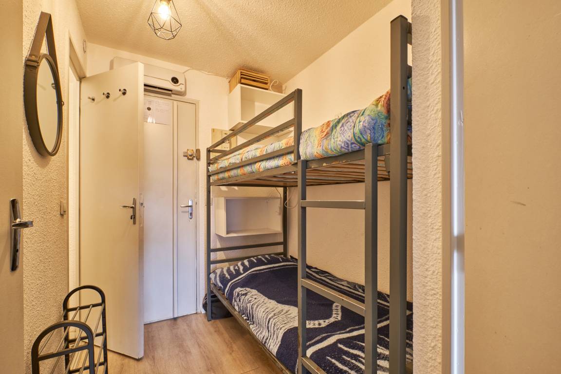 20 M² Studio ∙ 1 Chambre ∙ 4 Personnes - Lac du Chambon