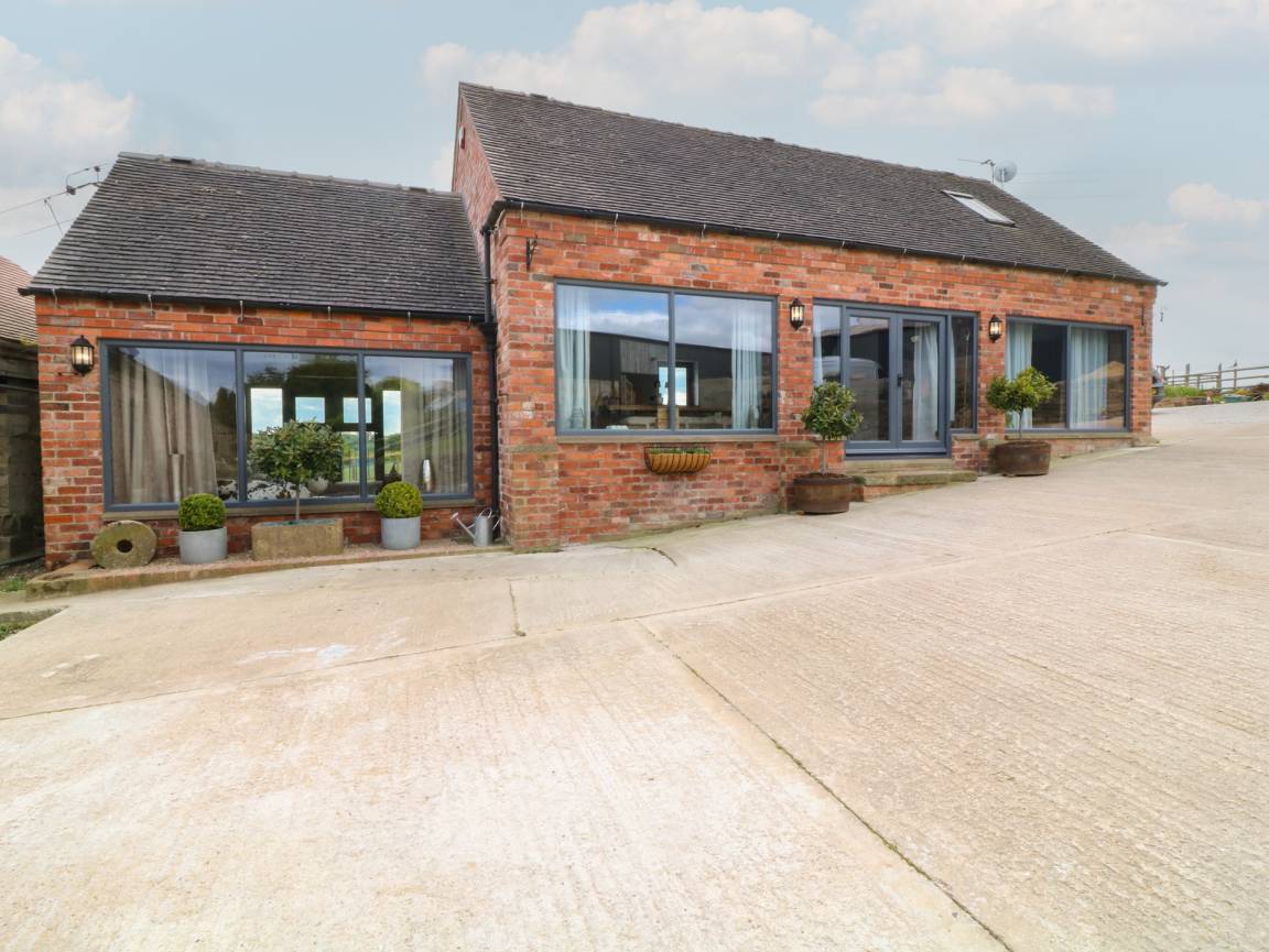 Cottage ∙ 2 Bedrooms ∙ 4 Guests - Belper