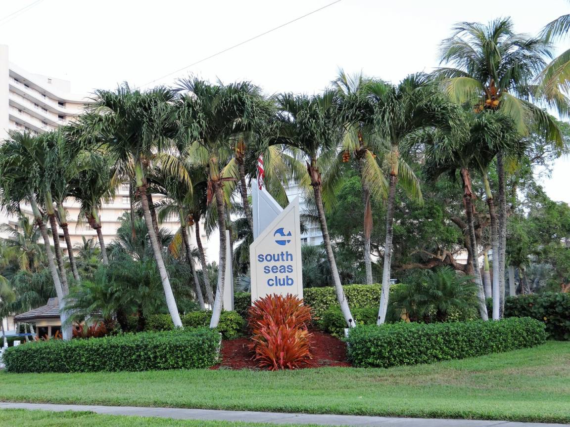 107 M² Condo ∙ 2 Bedrooms ∙ 4 Guests - Marco Island, FL