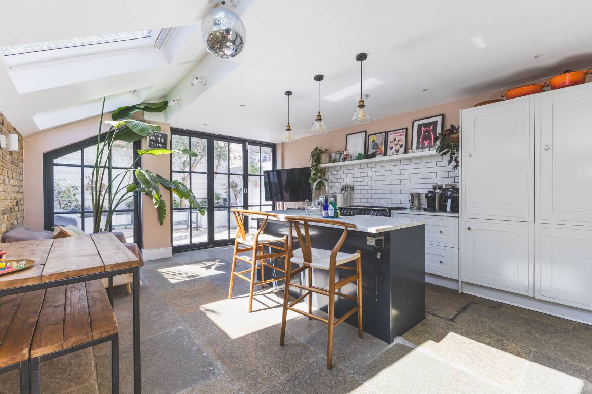 65 M² Maison De Vacances ∙ 3 Chambres ∙ 8 Personnes - Londres