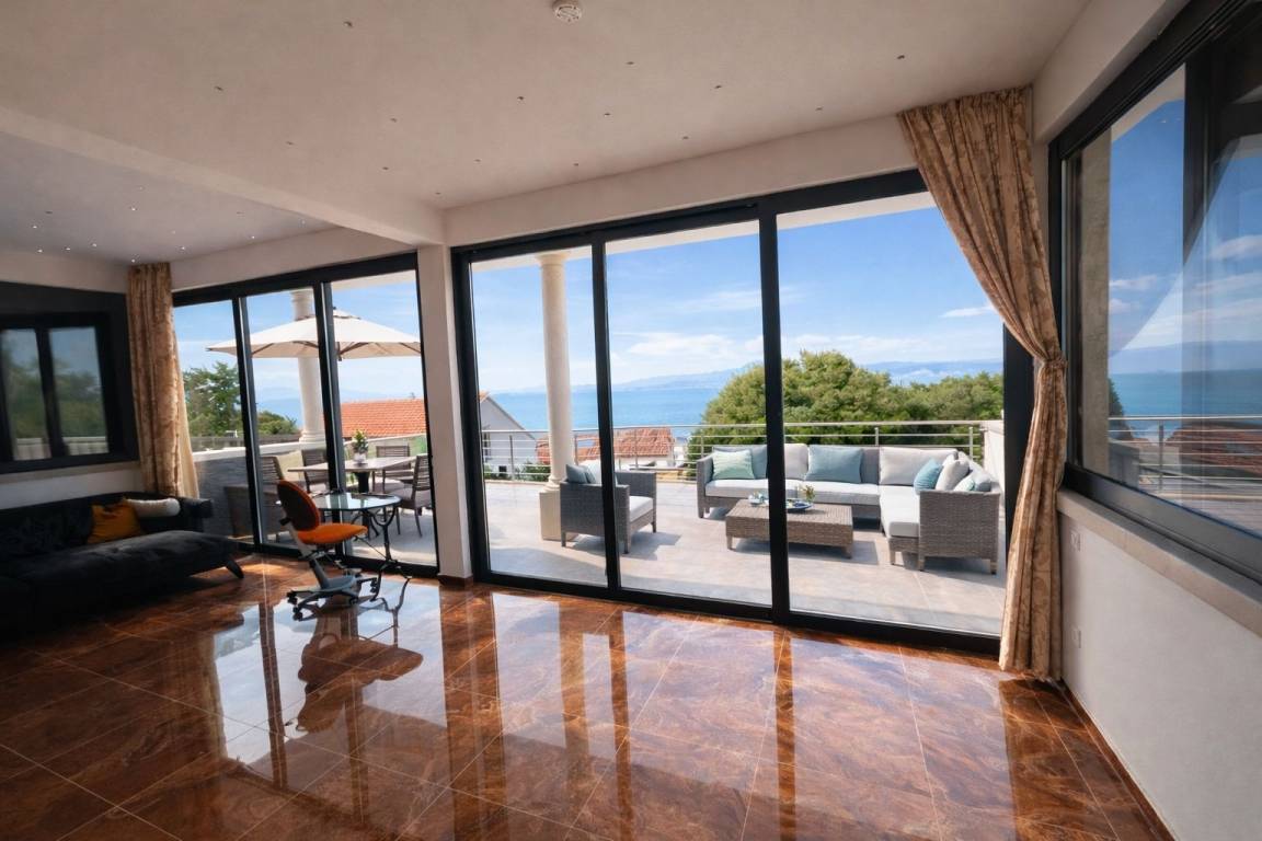 293 M² Ferienhaus ∙ 4 Schlafzimmer ∙ 10 Gäste - Milna
