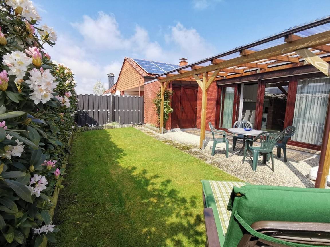 65 M² Ferienhaus ∙ 2 Schlafzimmer ∙ 4 Gäste - Jever