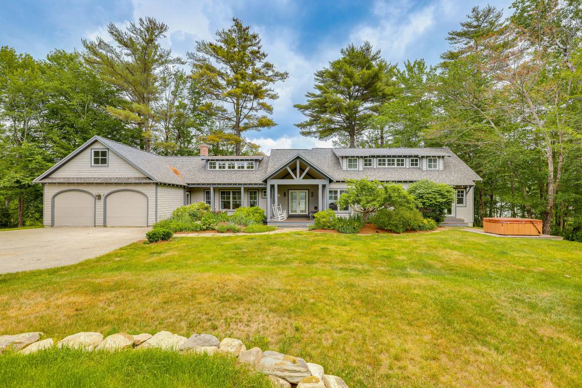 250 M² House ∙ 3 Bedrooms ∙ 8 Guests - Sunapee, NH