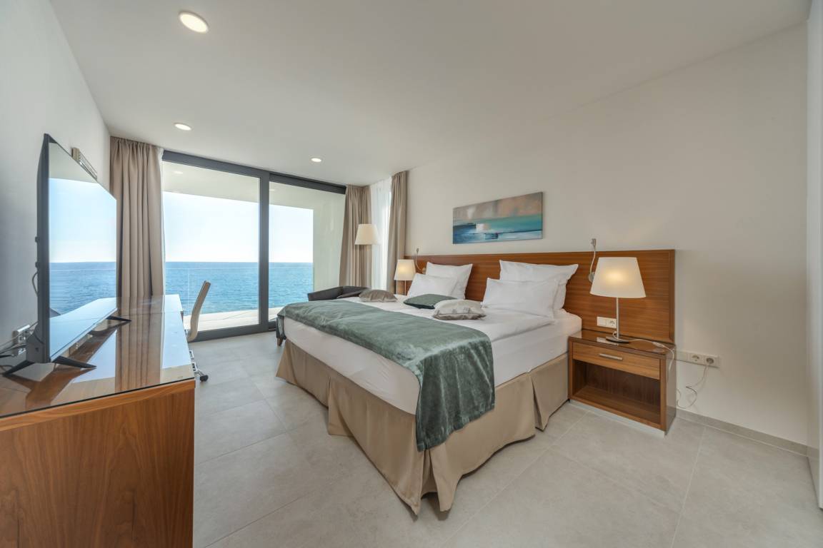 400 M² Villa ∙ 5 Chambres ∙ 10 Personnes - Primošten