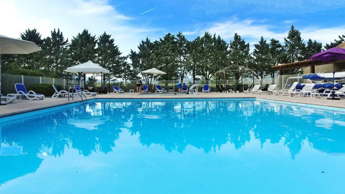 43 M² Huis ∙ 2 Slaapkamers ∙ 6 Gasten - Laragne-Montéglin