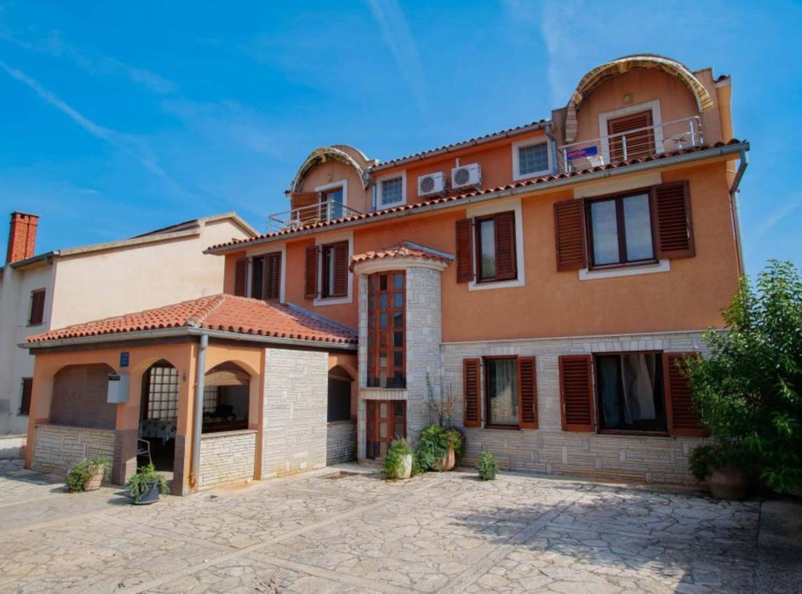 30 M² Casa ∙ 1 Habitación ∙ 2 Huéspedes - Fažana