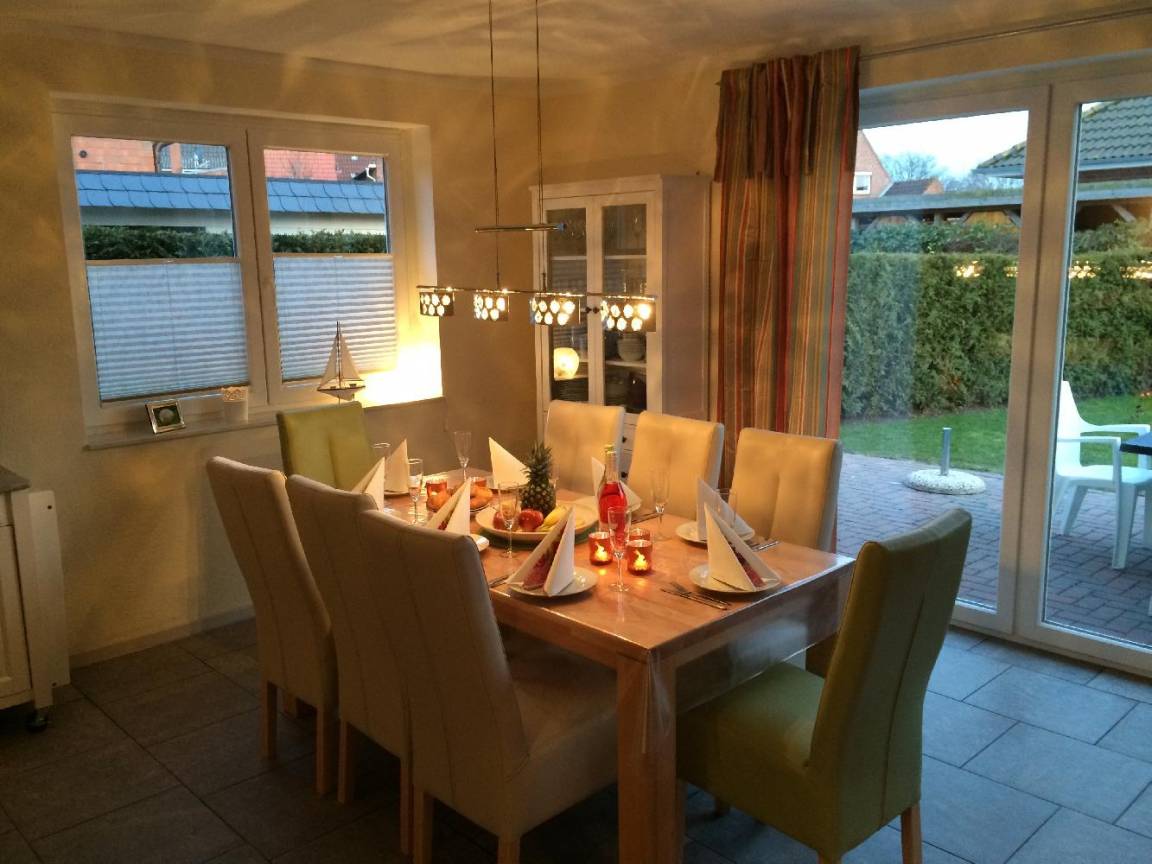 130 M² Ferienhaus ∙ 4 Schlafzimmer ∙ 8 Gäste - Klausdorf