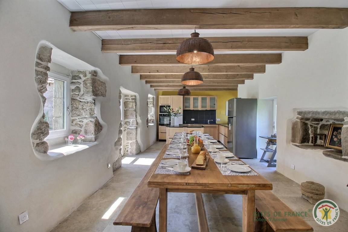 110 M² Gîte ∙ 4 Chambres ∙ 8 Personnes - Perros-Guirec