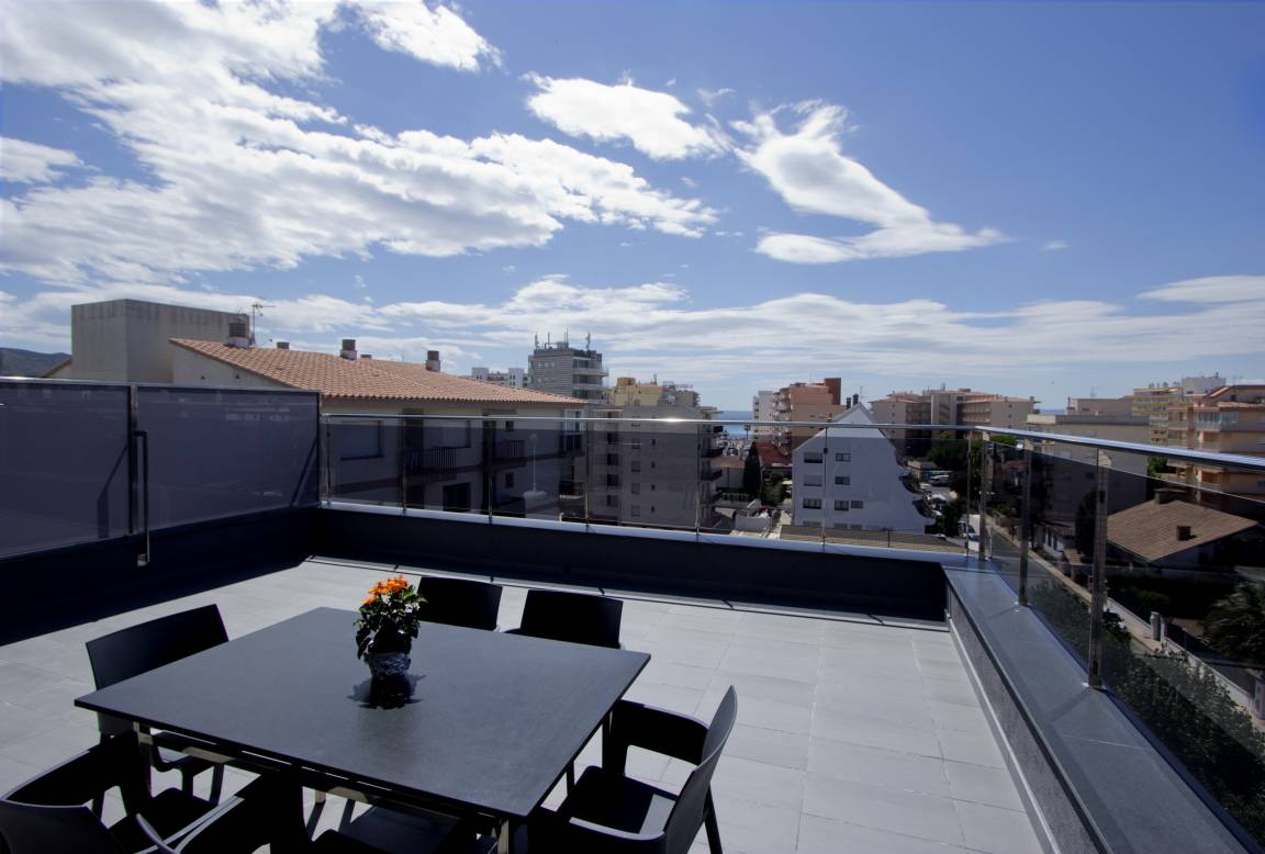 55 M² Apartment ∙ 2 Bedrooms ∙ 6 Guests - Roses