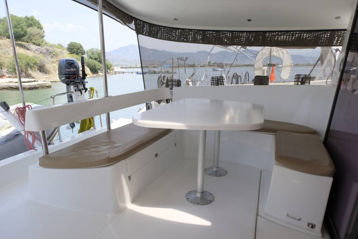 12 M² Casa Flotante ∙ 4 Habitaciones ∙ 8 Huéspedes - Fethiye