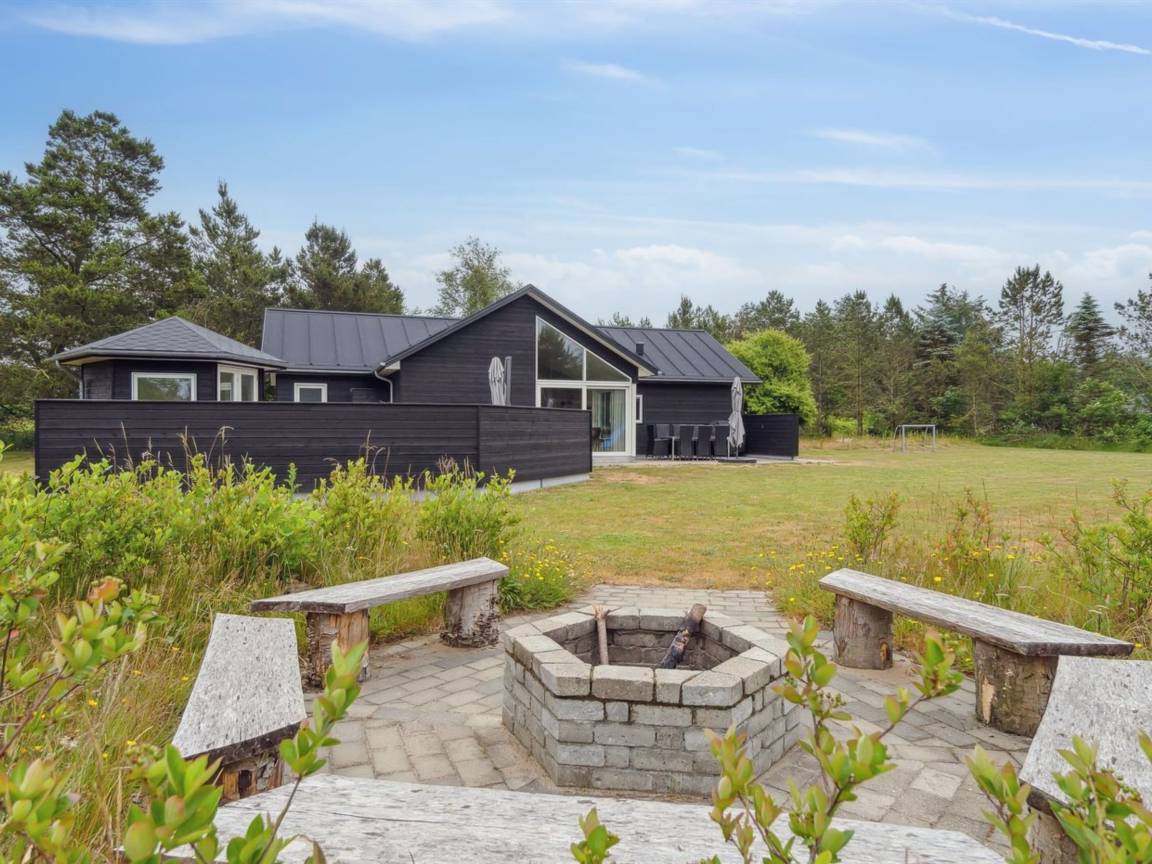 122 M² Ferienhaus ∙ 1 Schlafzimmer ∙ 8 Gäste - Tversted