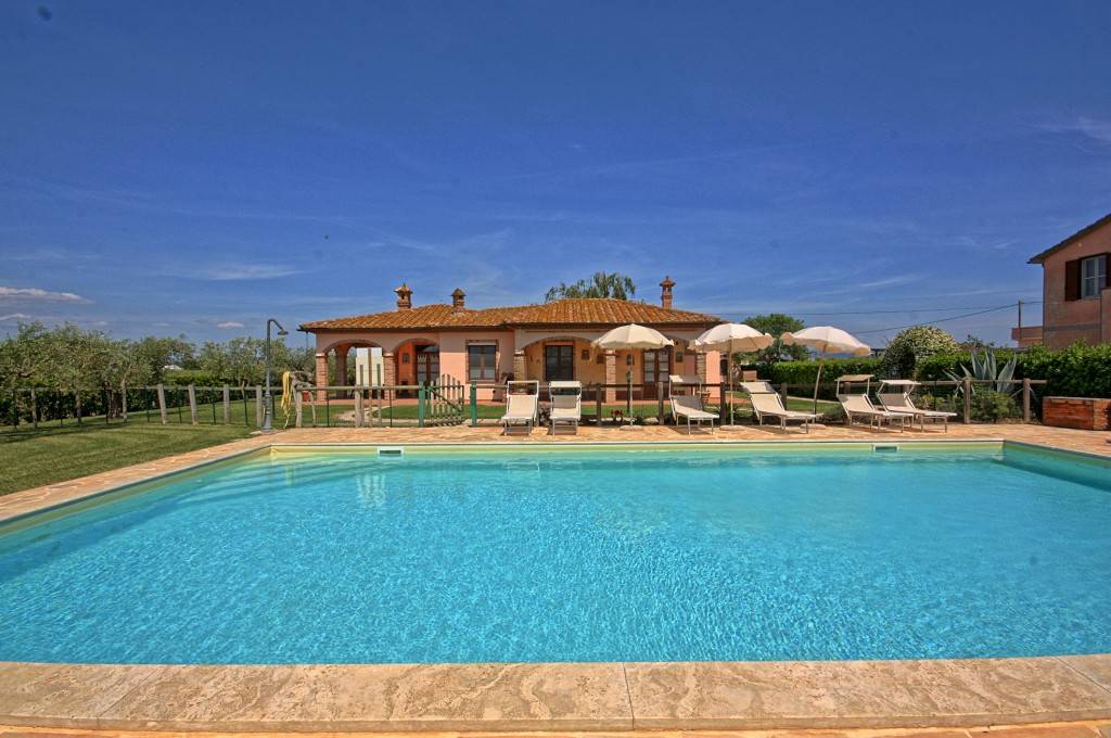 63 M² Appartamento Vacanza ∙ 2 Camere Da Letto ∙ 5 Ospiti - Grosseto