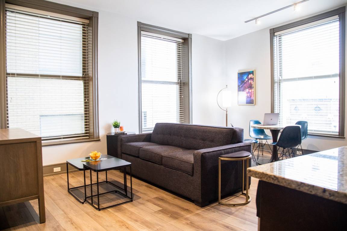 Hotel ∙ 1 Bedroom ∙ 4 Guests - Metairie, LA