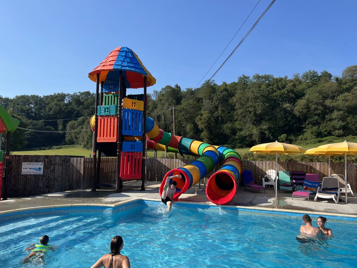 37 M² Bungalow ∙ 4 Bedrooms ∙ 10 Guests - Lourdes