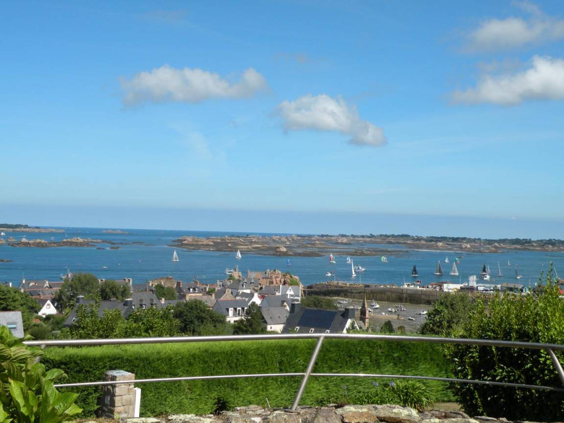 90 M² Gîte ∙ 3 Chambres ∙ 6 Personnes - Ploubazlanec