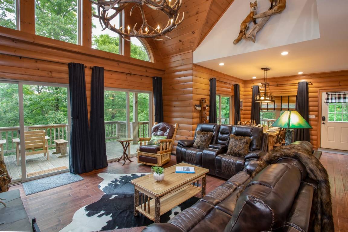 307 M² Cabin ∙ 3 Bedrooms ∙ 12 Guests - Sugar Mountain, NC