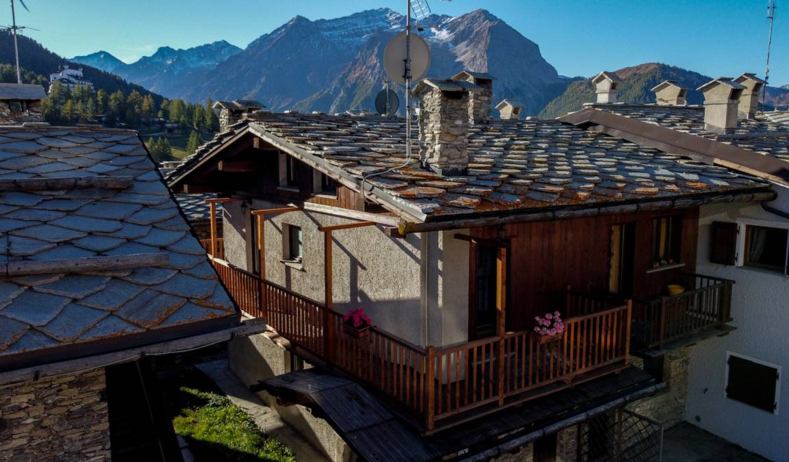 75 M² House ∙ 3 Bedrooms ∙ 5 Guests - Sestriere