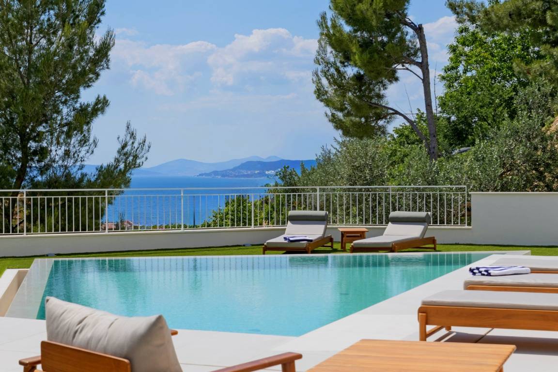 290 M² Villa Vacanza ∙ 4 Camere Da Letto ∙ 8 Ospiti - Podstrana