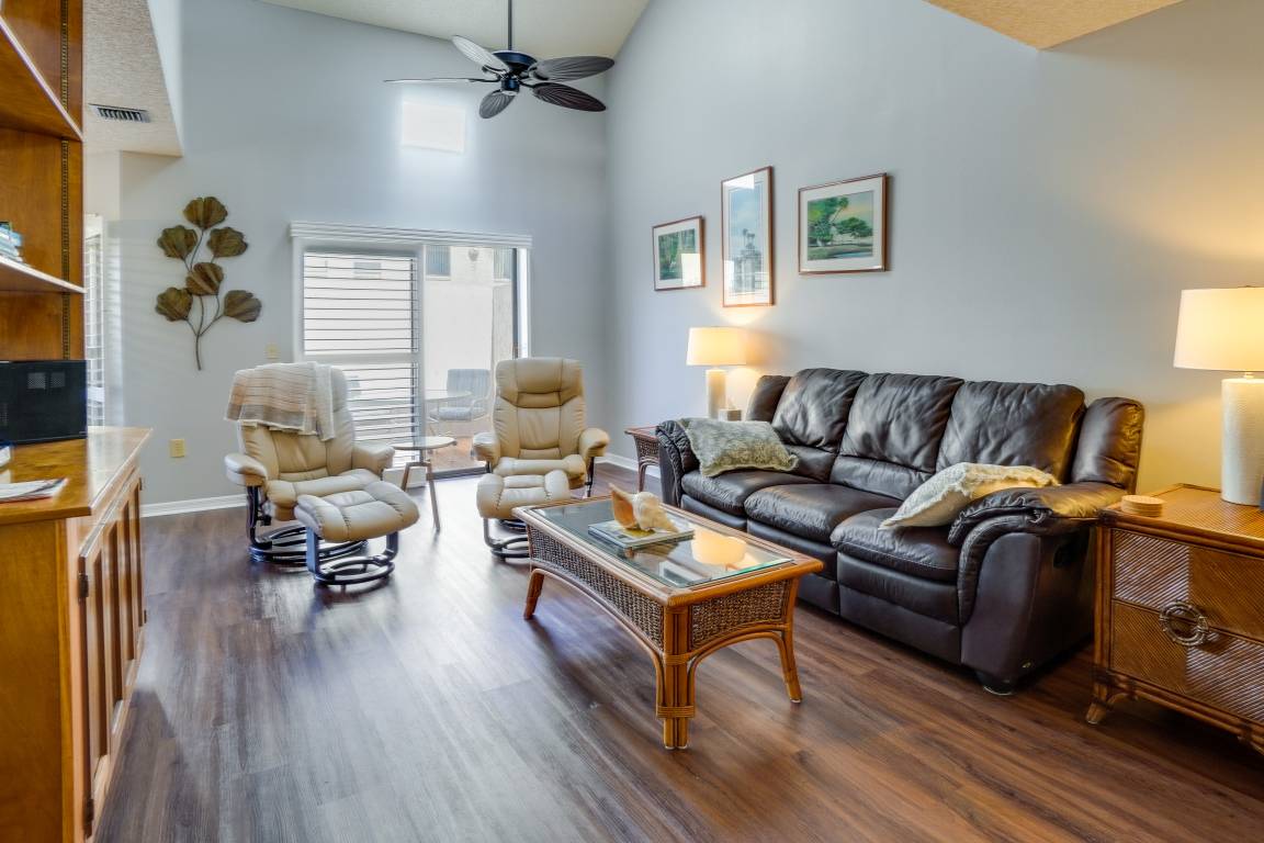 148 M² Ferienwohnung ∙ 3 Schlafzimmer ∙ 6 Gäste - Leesburg, FL