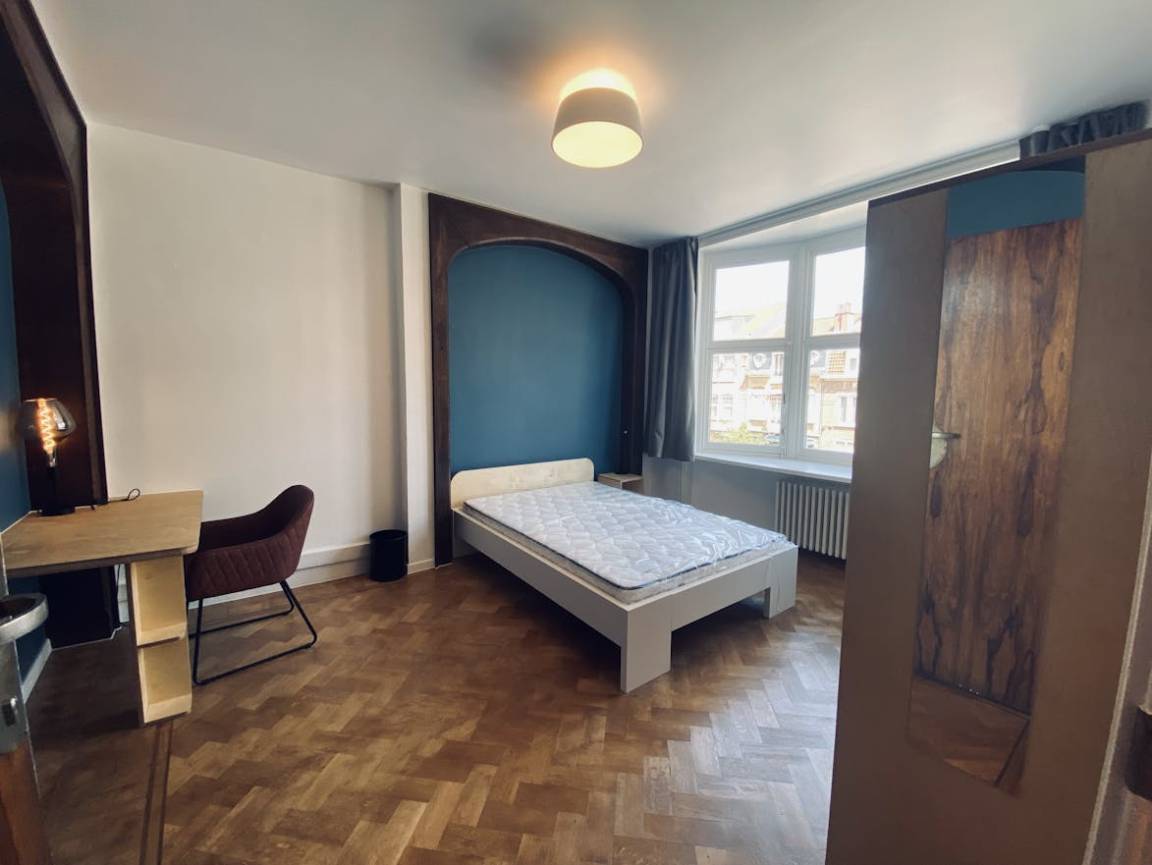 Private Room ∙ 1 Bedroom ∙ 8 Guests - Brussels