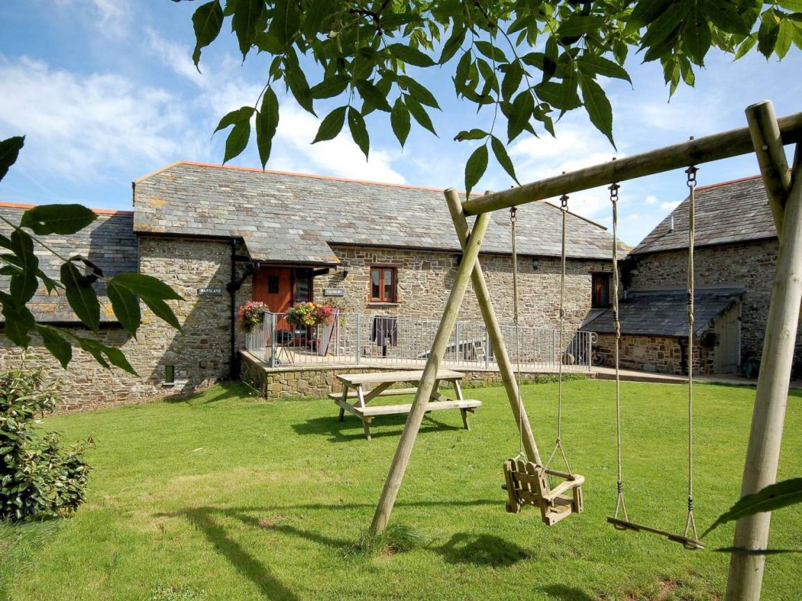 Cottage ∙ 3 Bedrooms ∙ 6 Guests - Welcombe