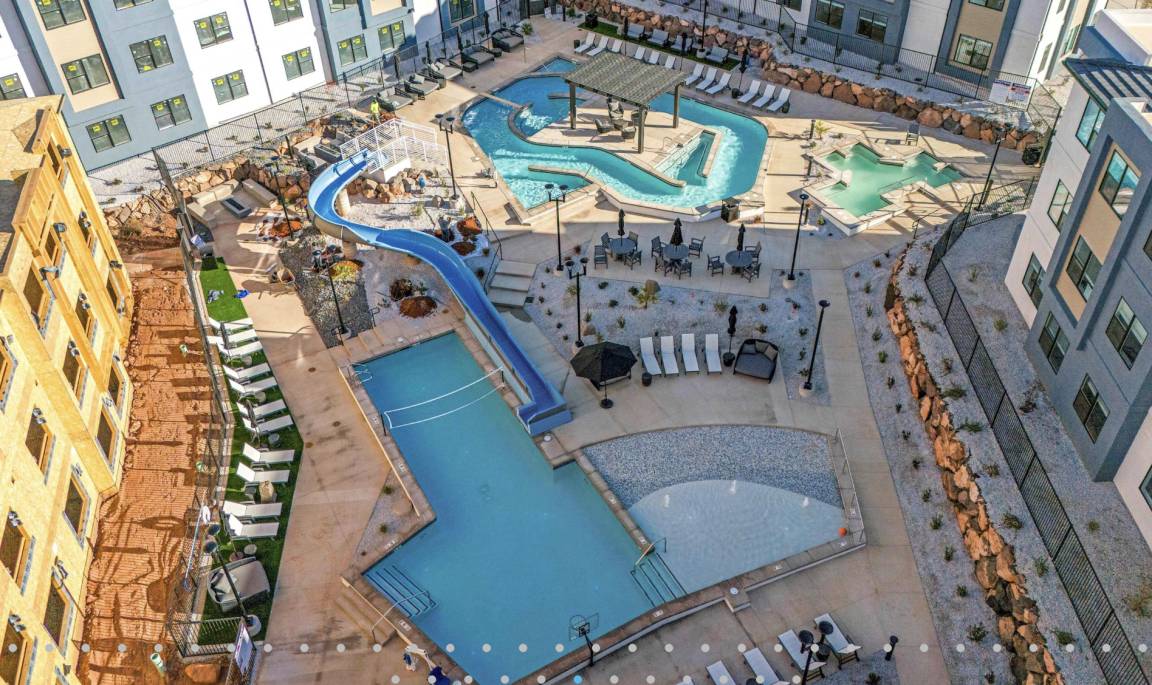 House ∙ 4 Bedrooms ∙ 24 Guests - Hurricane, UT