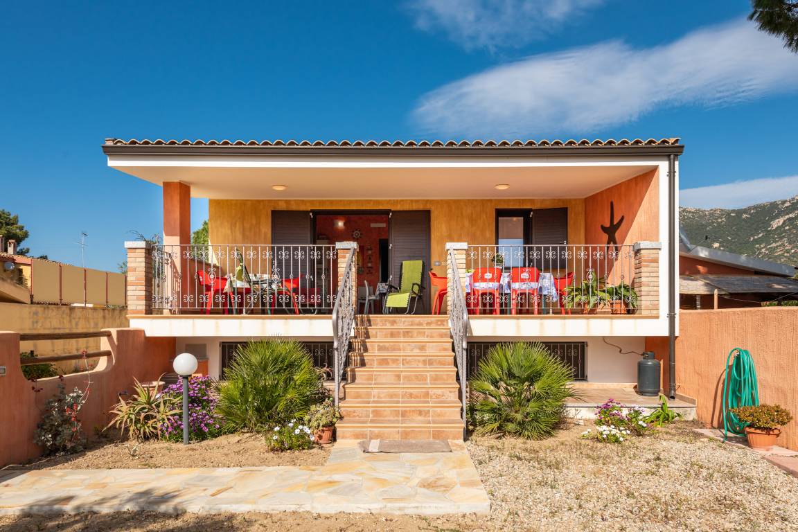 180 M² Casa ∙ 4 Habitaciones ∙ 9 Huéspedes - Solanas