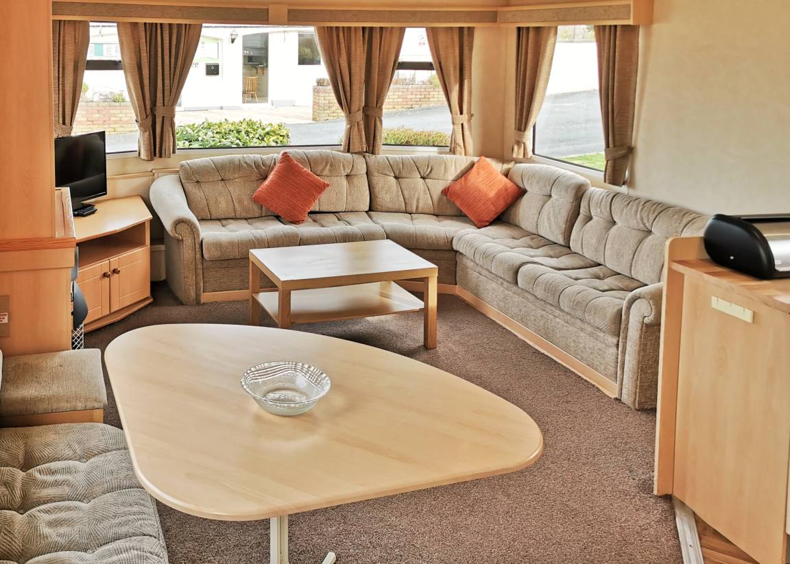Caravan ∙ 3 Bedrooms ∙ 6 Guests - New Quay