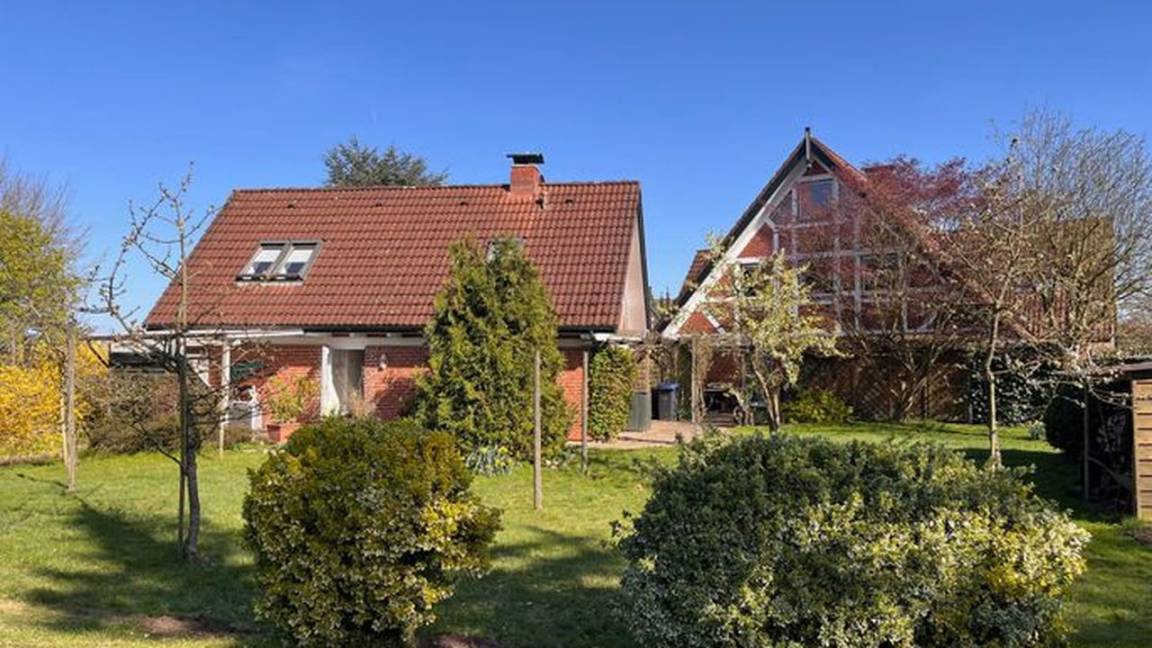 112 M² Ferienwohnung ∙ 3 Schlafzimmer ∙ 6 Gäste - Wedel