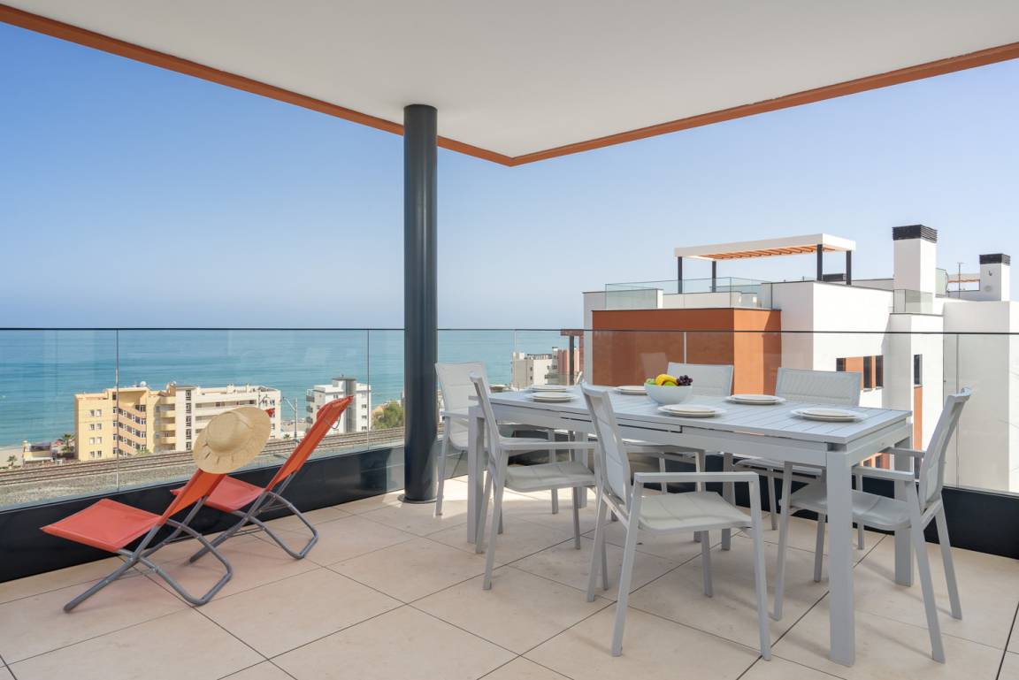 130 M² Apartamento ∙ 3 Habitaciones ∙ 6 Huéspedes - Fuengirola
