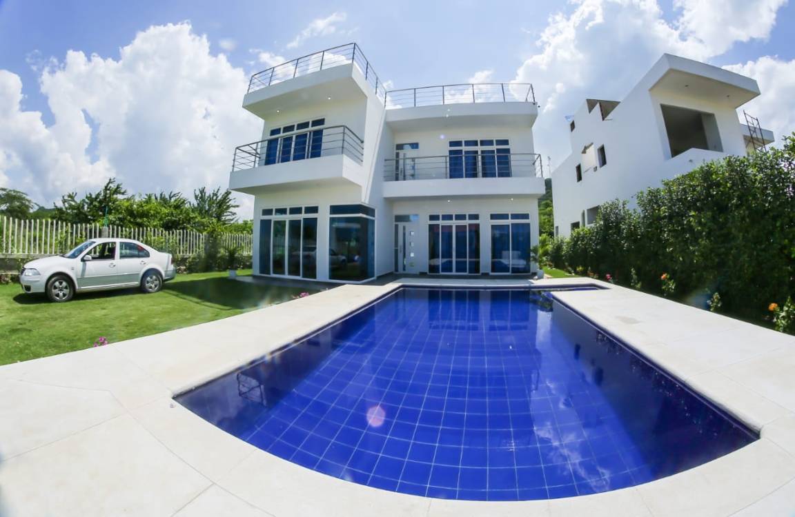 275 M² Casa ∙ 4 Habitaciones ∙ 18 Huéspedes - Caribe