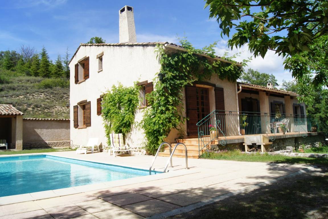 160 M² Villa ∙ 3 Bedrooms ∙ 7 Guests - Moustiers-Sainte-Marie