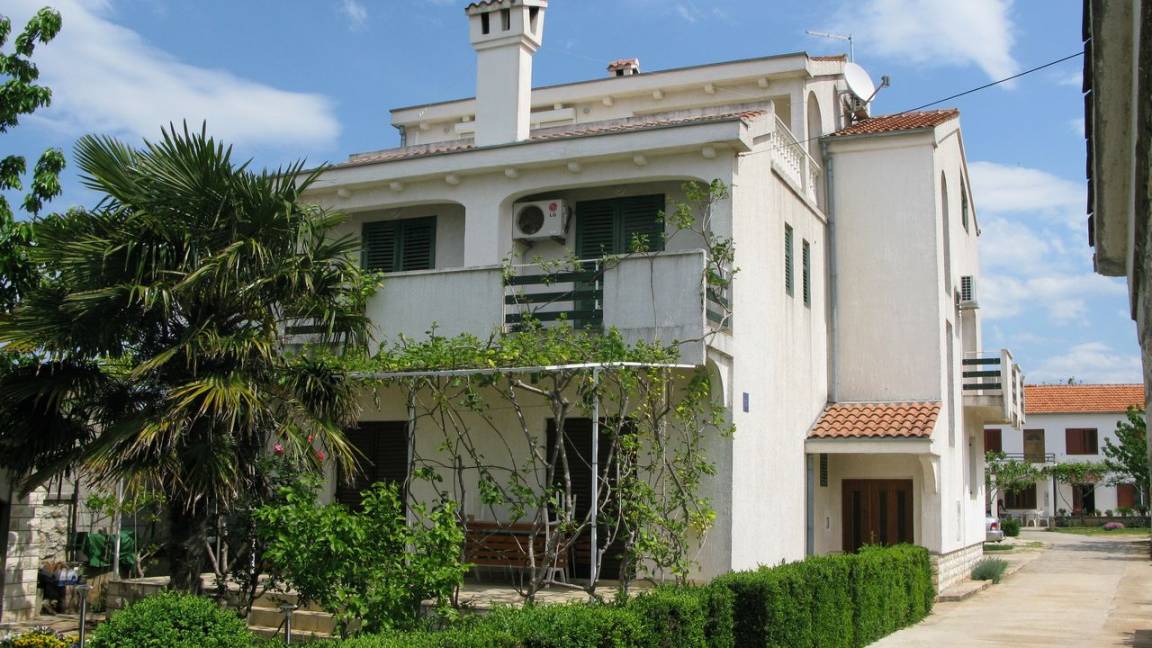 18 M² Hotel ∙ 1 Schlafzimmer ∙ 2 Gäste - Bibinje