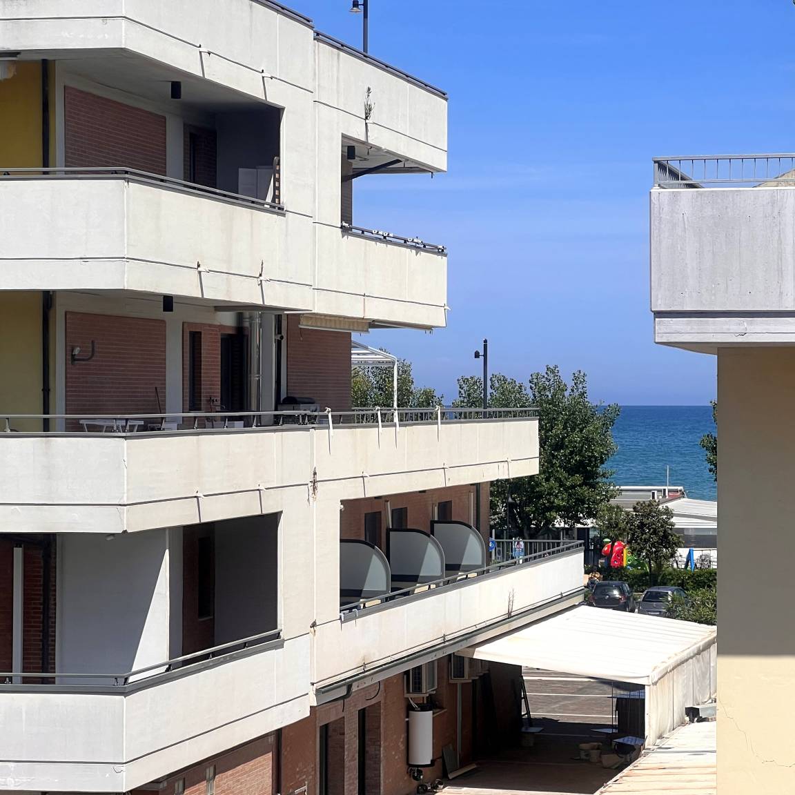 61 M² Apartment ∙ 2 Bedrooms ∙ 5 Guests - Alba Adriatica