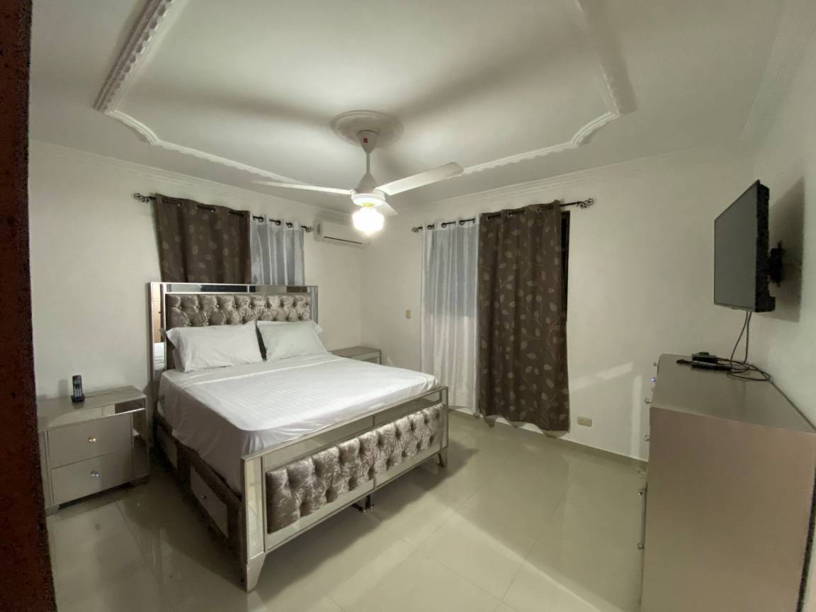 114 M² Apartamento ∙ 3 Habitaciones ∙ 8 Huéspedes - Santo Domingo