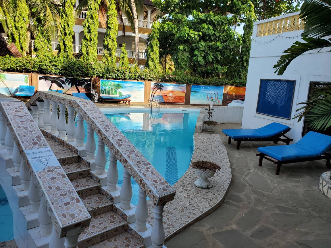 75 M² House ∙ 2 Bedrooms ∙ 4 Guests - Diani Beach