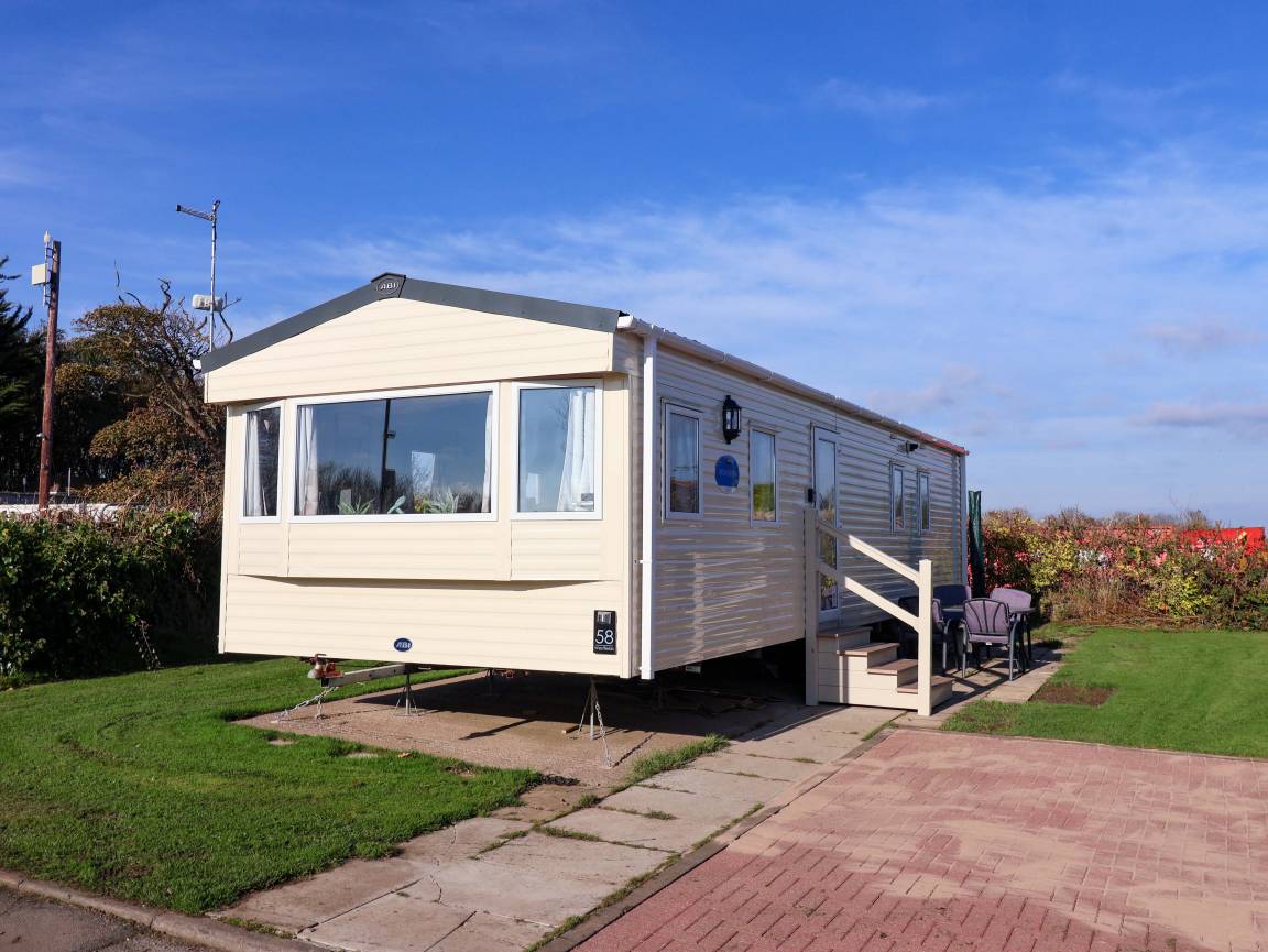 Cottage ∙ 2 Bedrooms ∙ 4 Guests - Bridlington