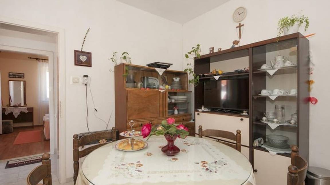 75 M² Apartment ∙ 3 Bedrooms ∙ 5 Guests - Supetar